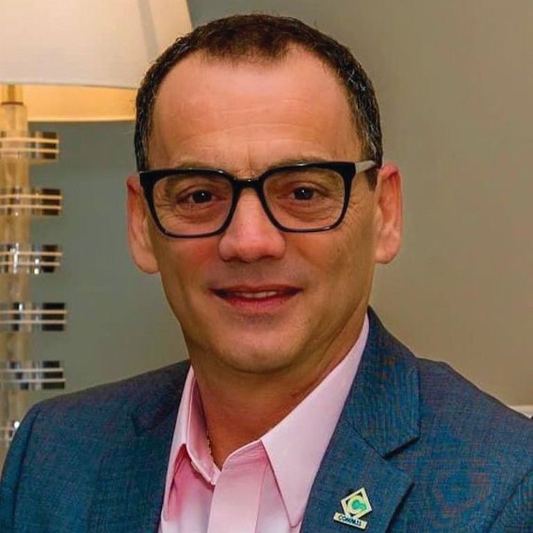 Nicholas Coppola – The Chair