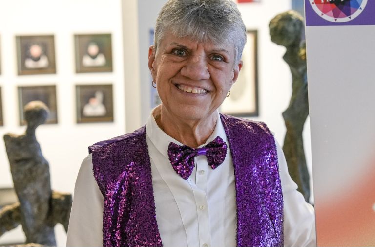 Artistic Icon: Carol Wartenberg